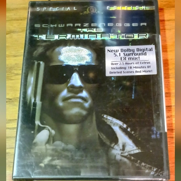 MGM | Media | The Terminator Special Edition On Dvd Schwarzenegger ...